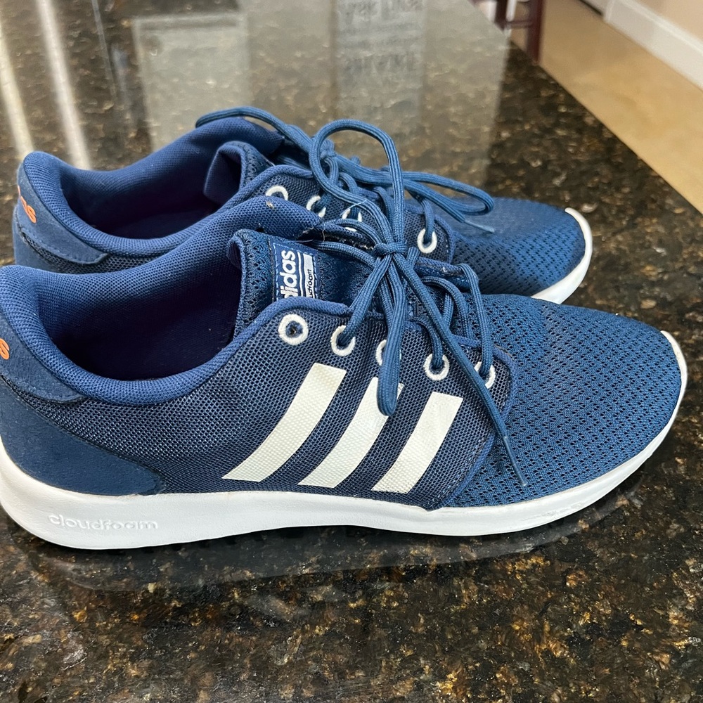 Adidas Blue & White Cloud Foam Super Cushion Size 10 - Gem